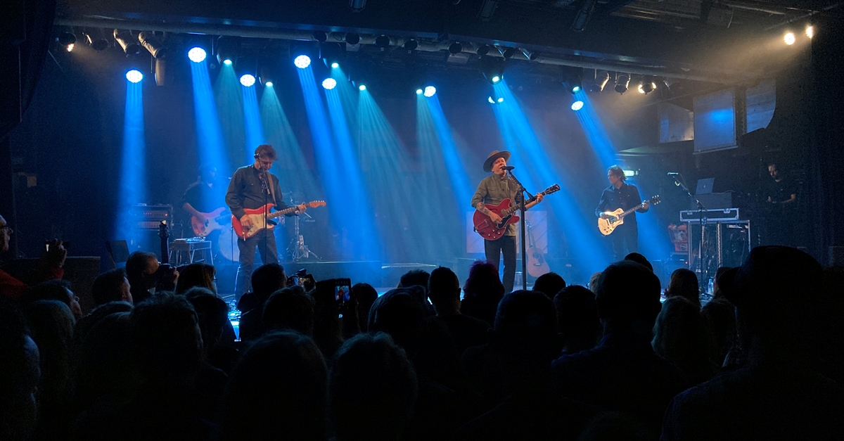 Kiefer Sutherland: Backstage, München | Country.de – Das Magazin für ...
